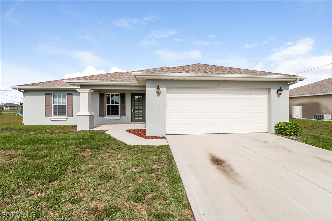 2213 NE 7th Ave, Cape Coral, FL 33909 - House Rental in Cape Coral, FL ...