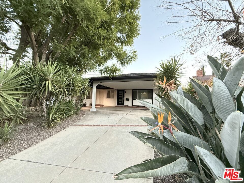 23744 Hartland St, Los Angeles, CA 91307 - House Rental in Los Angeles ...