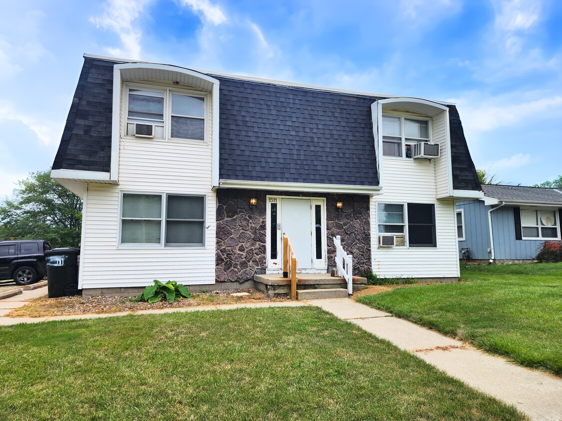 1511 Northbrook Dr Unit 2S, Normal, IL 61761 - Room for Rent in Normal ...