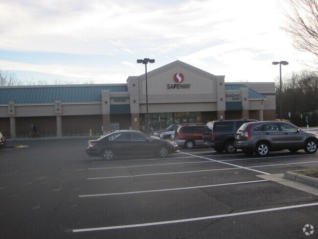 Apartments for Rent with Yard in Difficult Run VA