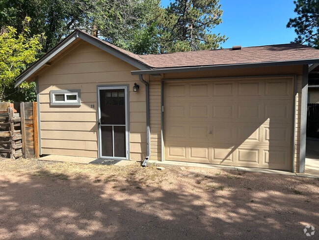 Stratton Park Apartments for Rent with a Dog Park - Colorado Springs ...