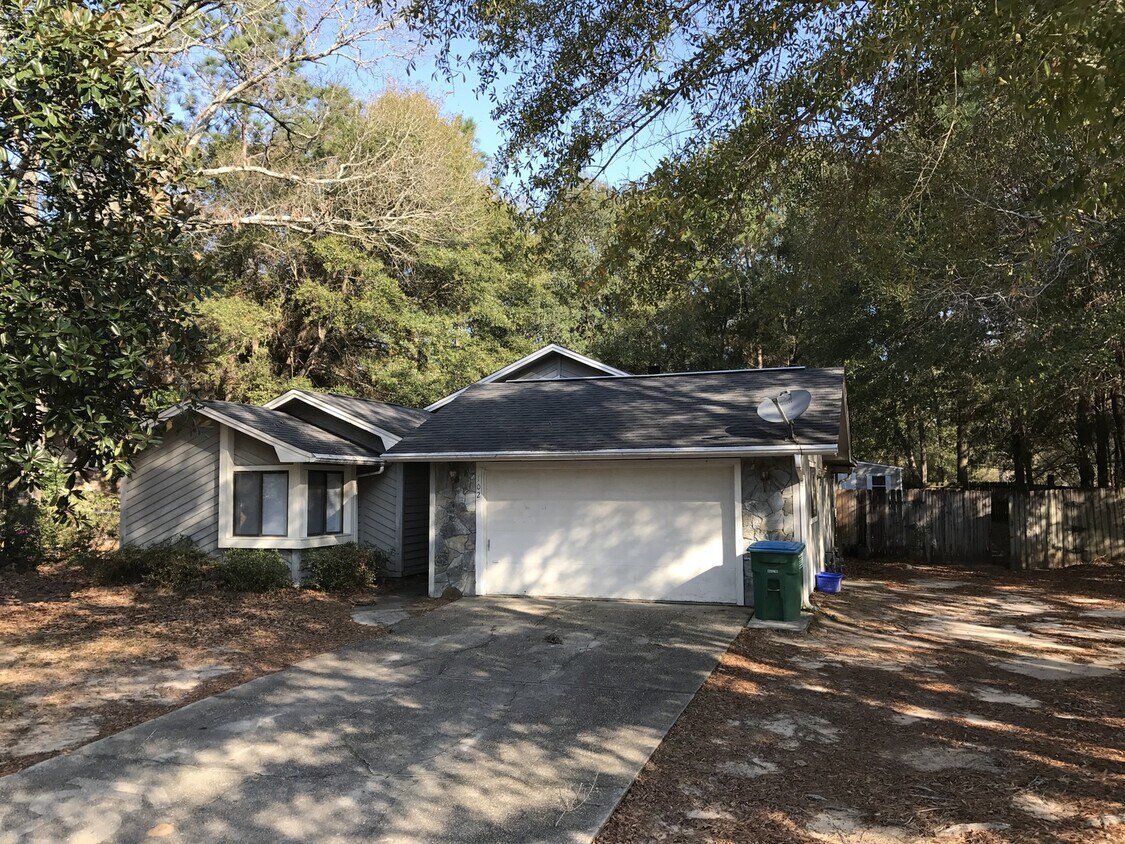 102 Springwood Cir, Crestview, FL 32536 - House Rental in Crestview, FL ...