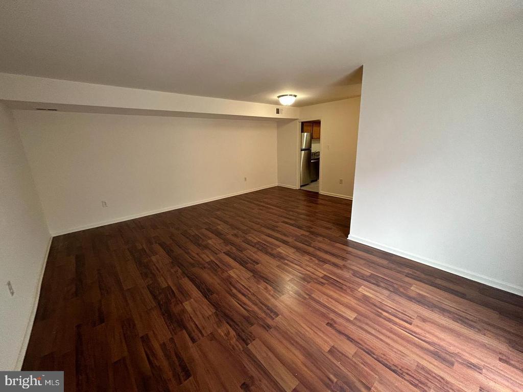 6830 Perry Penney Dr, Annandale, VA 22003 - Townhome Rentals in ...