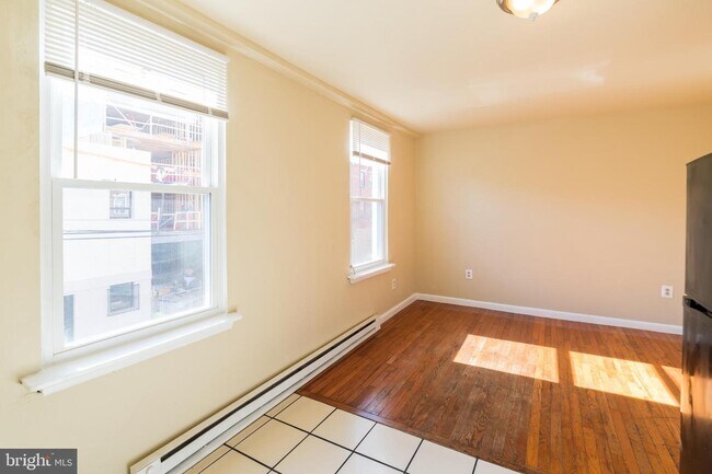 1405 Reed St Unit 2F, Philadelphia, PA 19146 - Room for Rent in ...
