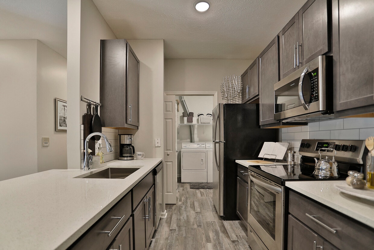 Wellington Place - 8800 Bradwell Pl Fishers, IN 46037 | Apartments.com