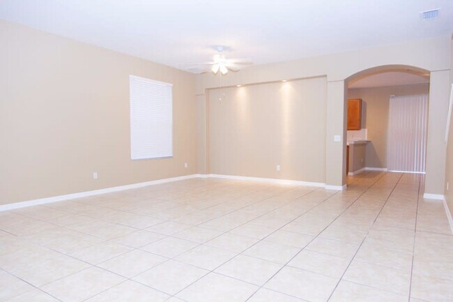 19036 Fishermans Bend Dr, Lutz, FL 33558 | Apartments.com