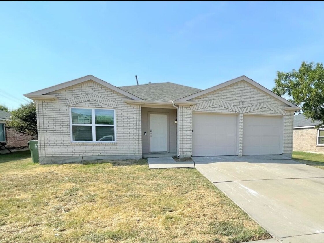 1303 Dundee Dr, Arlington, TX 76002 - House Rental in Arlington, TX ...