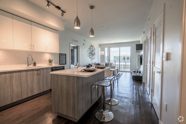 The Whitney Rentals - West Palm Beach, FL | Apartments.com