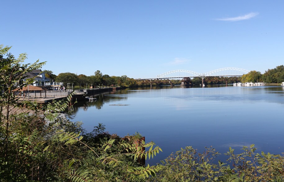 Ridgefield Apartments Rentals - Middletown, CT | Apartments.com