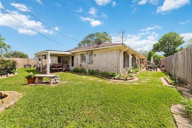 11538 Neff St, Houston, TX 77072 - House Rental in Houston, TX ...