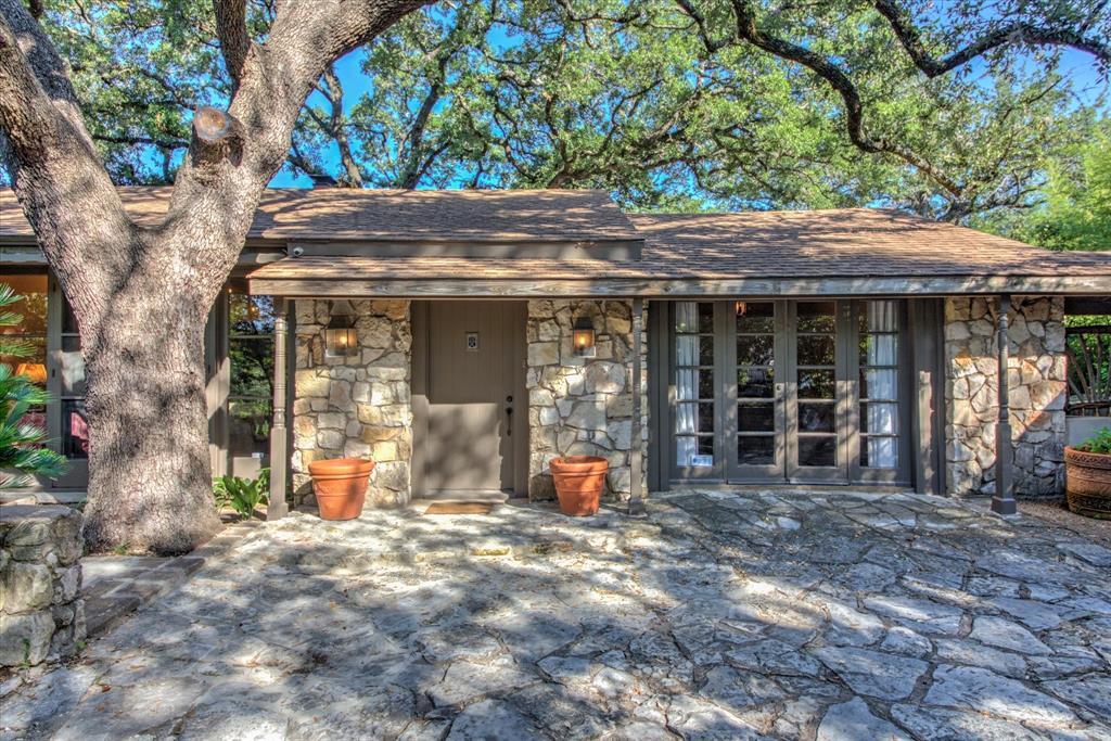 1906 Matthews Dr, Austin, TX 78703 - House Rental in Austin, TX ...