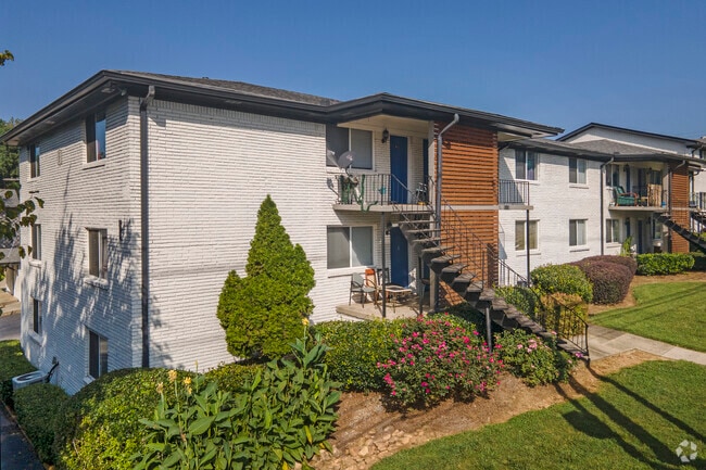 Lenox Place Apartments - Atlanta, GA | Apartments.com