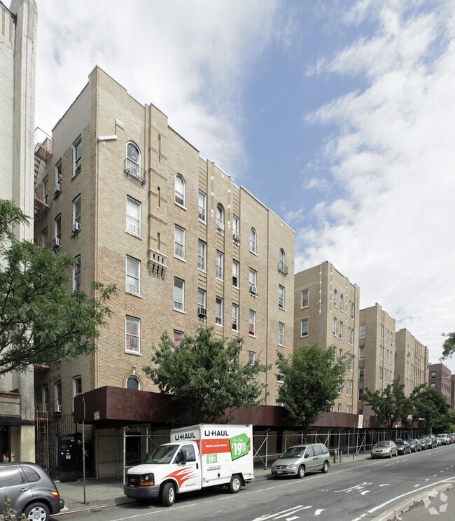 1235 Grand Concourse, Bronx, NY 10452 Apartments - Bronx, NY ...