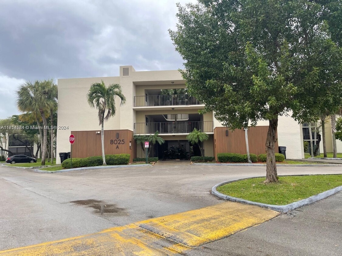 8025 SW 107th Ave Unit 218, Miami, FL 33173 - Condo for Rent in Miami ...