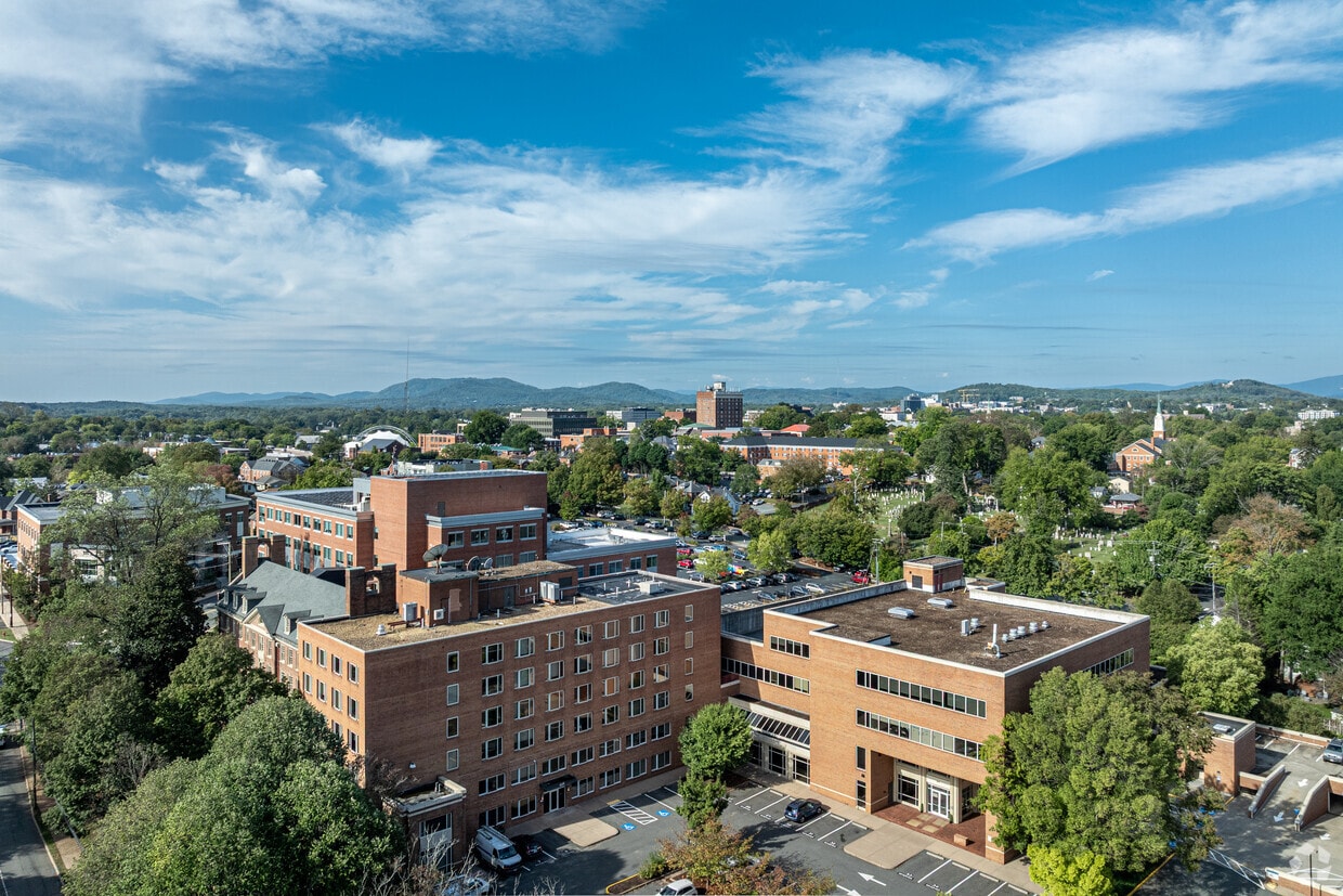 Locust Grove - 459 Locust Ave Charlottesville, VA 22902 | Apartments.com