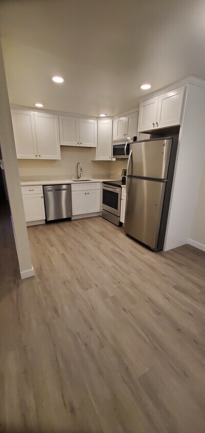 456 Front St N, Issaquah, WA 98027 - Townhome Rentals in Issaquah WA ...