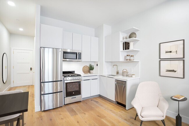 The Selby - 695 Merrick Ave Westbury, NY - Apartments for Rent in ...