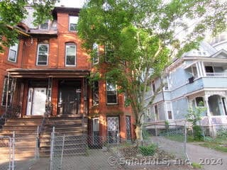 1266 Park Ave, Bridgeport, CT 06604 - Room for Rent in Bridgeport, CT ...