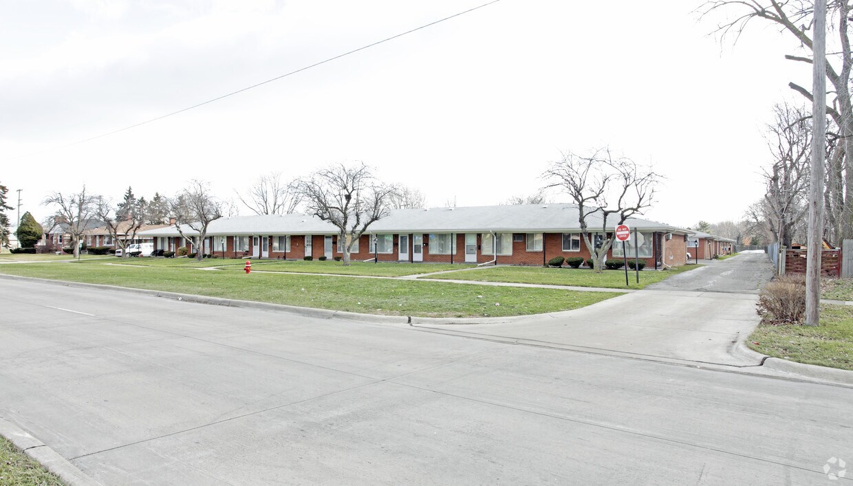 21510 Kelly Rd, Eastpointe, MI 48021 - 21510 Kelly Rd Eastpointe, MI ...