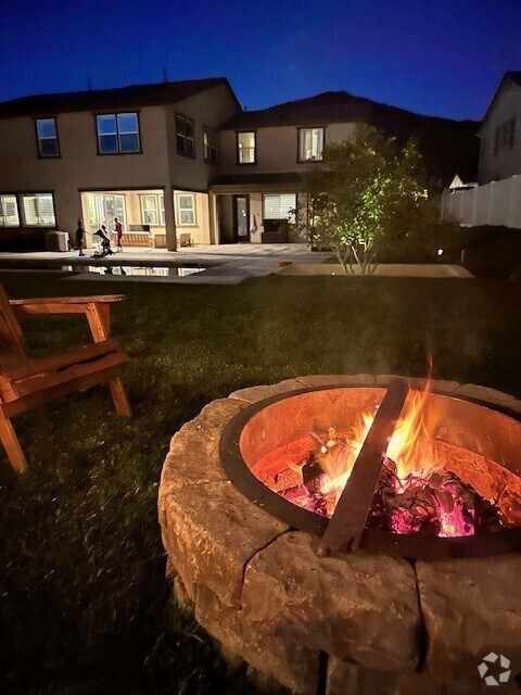 Canyon Ridge Apartments for Rent - Riverside, CA - 2 Rentals ...