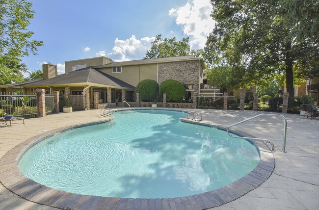 Regency Club Apartments - Baton Rouge, LA | Apartments.com