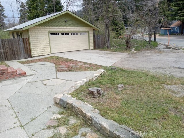 22936 Byron Rd, Crestline, CA 92325 - House Rental in Crestline, CA ...