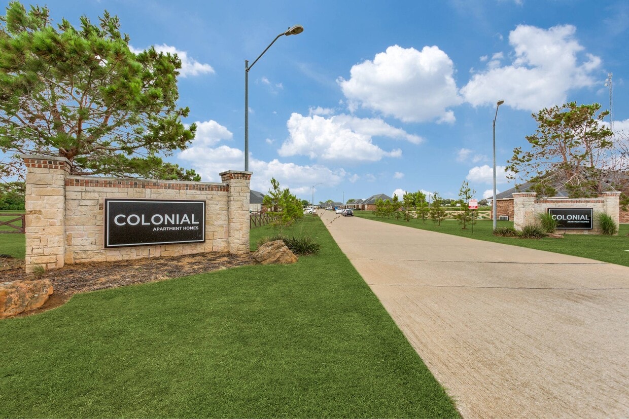 Colonial - 307-381 Miss Mary Rd Cleburne, TX 76031 | Apartments.com