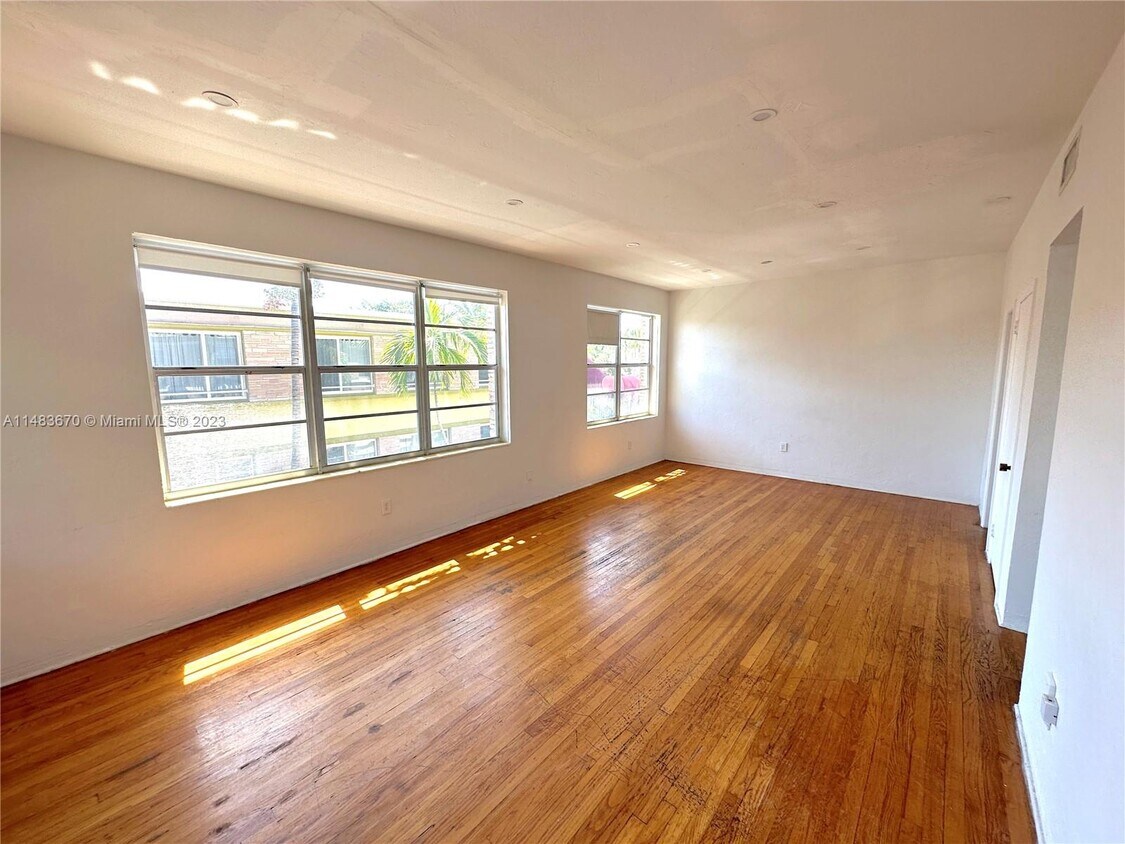 6945 Rue Vendome Unit 4, Miami Beach, FL 33141 - Room for Rent in Miami ...