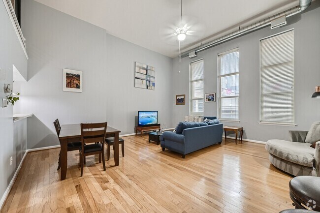 Downtown Baltimore Apartments for Rent with Hardwood Floors - Baltimore ...