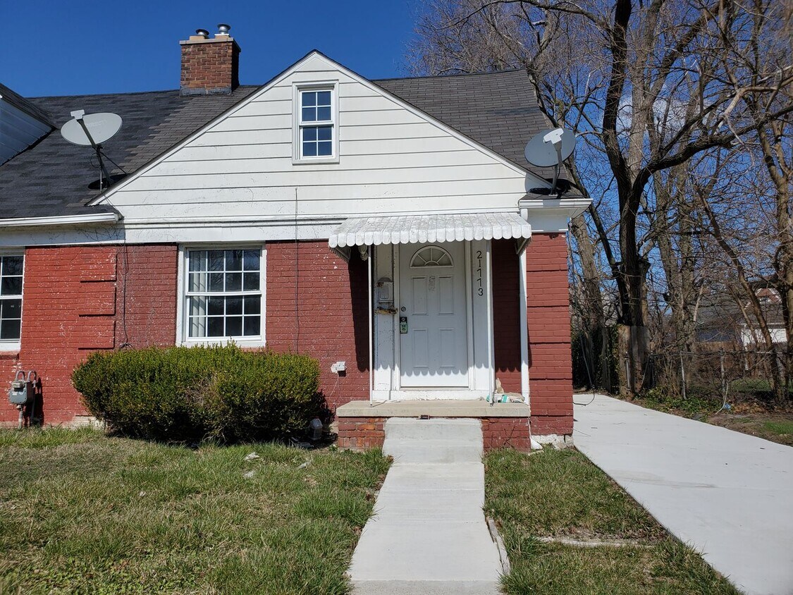 21773 Moross Rd, Grosse Pointe, MI 48236 - House Rental in Grosse ...