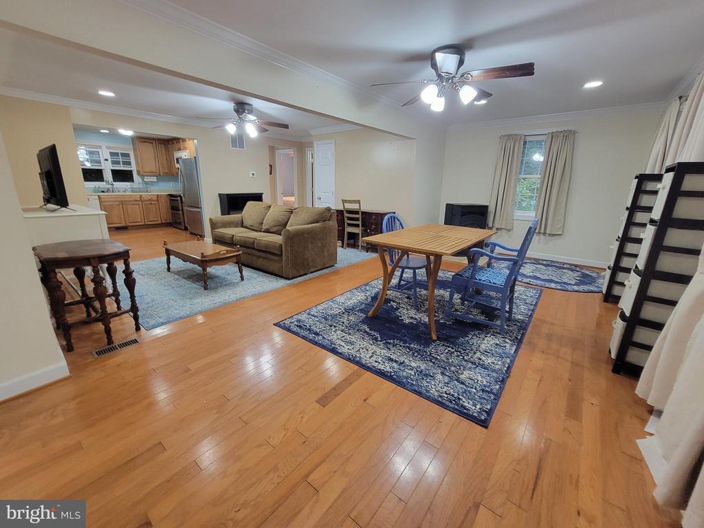 1925 Parkers Creek Rd, Port Republic, MD 20676 - House Rental in Port ...