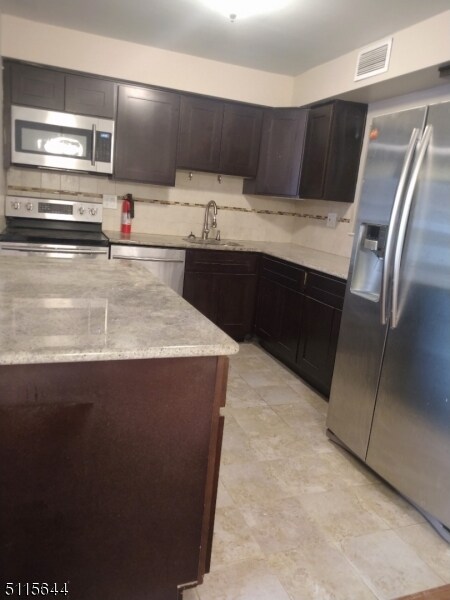 18 Prospect St, South Orange, NJ 07079 - Room for Rent in South Orange ...