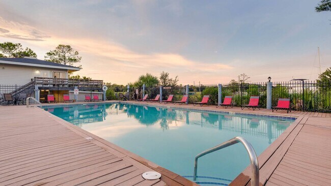 River Crossing Apartments - Thunderbolt, GA | Apartments.com