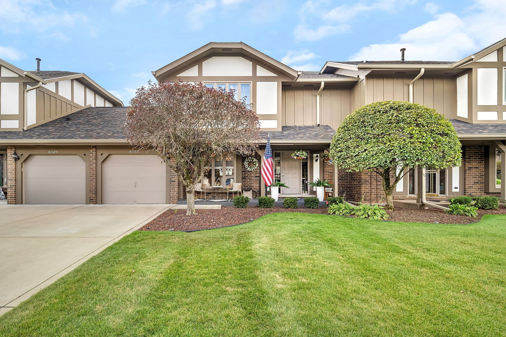 8333 Berkhansted Ct, Orland Park, IL 60462 - Townhome Rentals in Orland ...