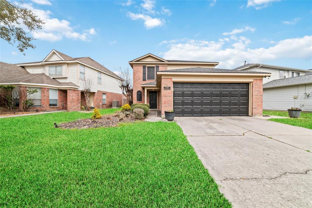 10810 Meadow Walk Ln, Houston, TX 77067 - House Rental in Houston, TX ...