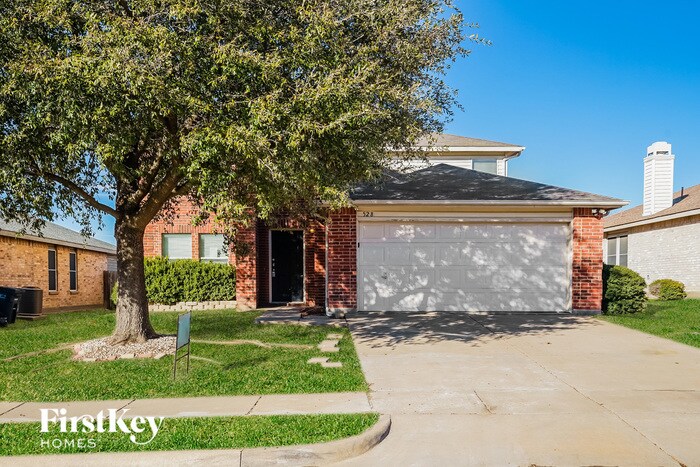 528 Oriel Cir, Crowley, TX 76036 | Apartments.com