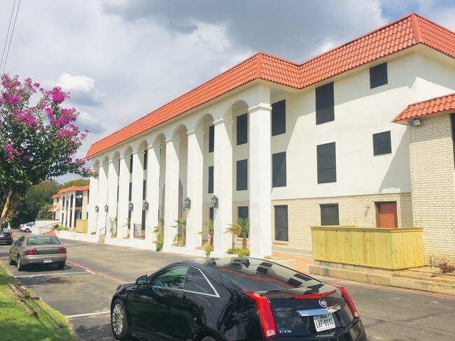 Villa Del Rio Apartments - Garland, TX | Apartments.com