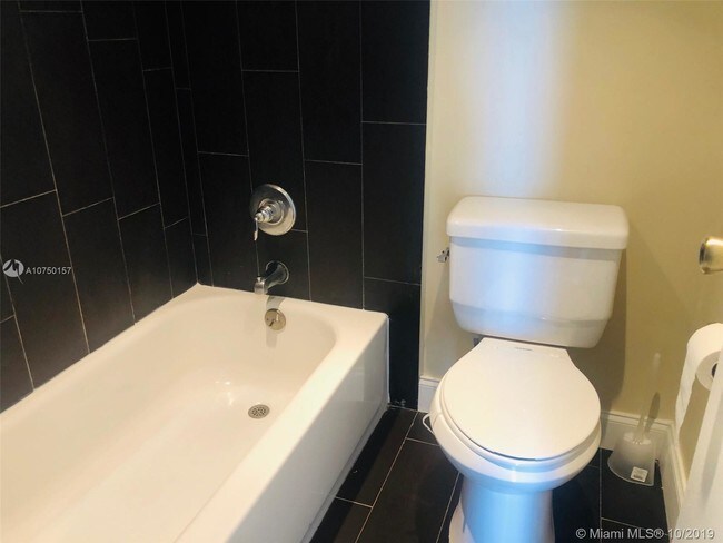 3301 N Country Club Dr Unit 803, Miami, FL 33180 - Condo for Rent in ...