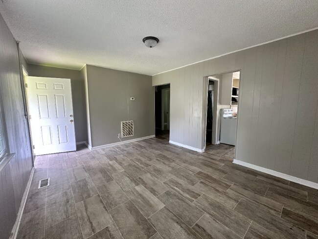 Arthurtown Houses for Rent - Columbia, SC