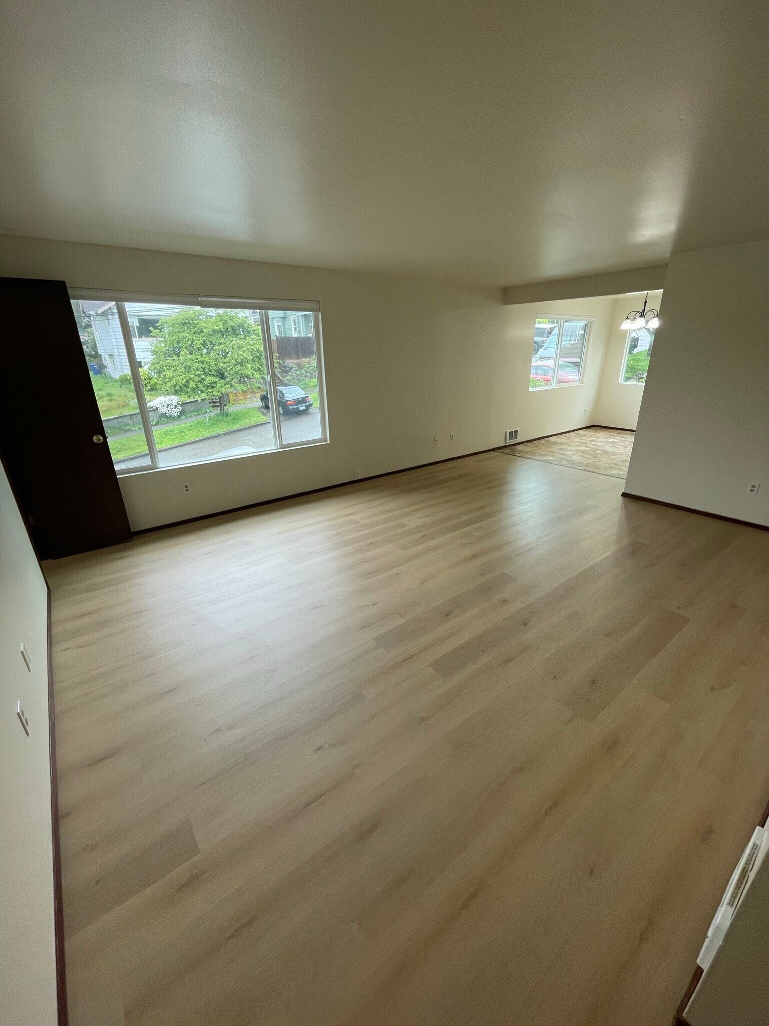 5518 1/2 4Th Ave Nw, Seattle, WA 98107 - Townhome Rentals in Seattle WA ...