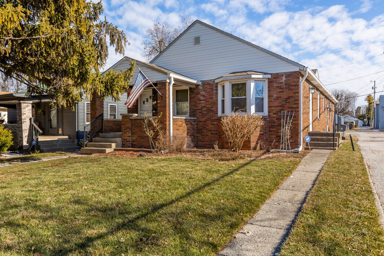 17 N Kenyon St, Indianapolis, IN 46219 - House Rental in Indianapolis ...