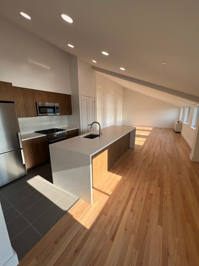 110 Barrow St Unit Penthouse, New York, NY 10014 - Apartments in New ...