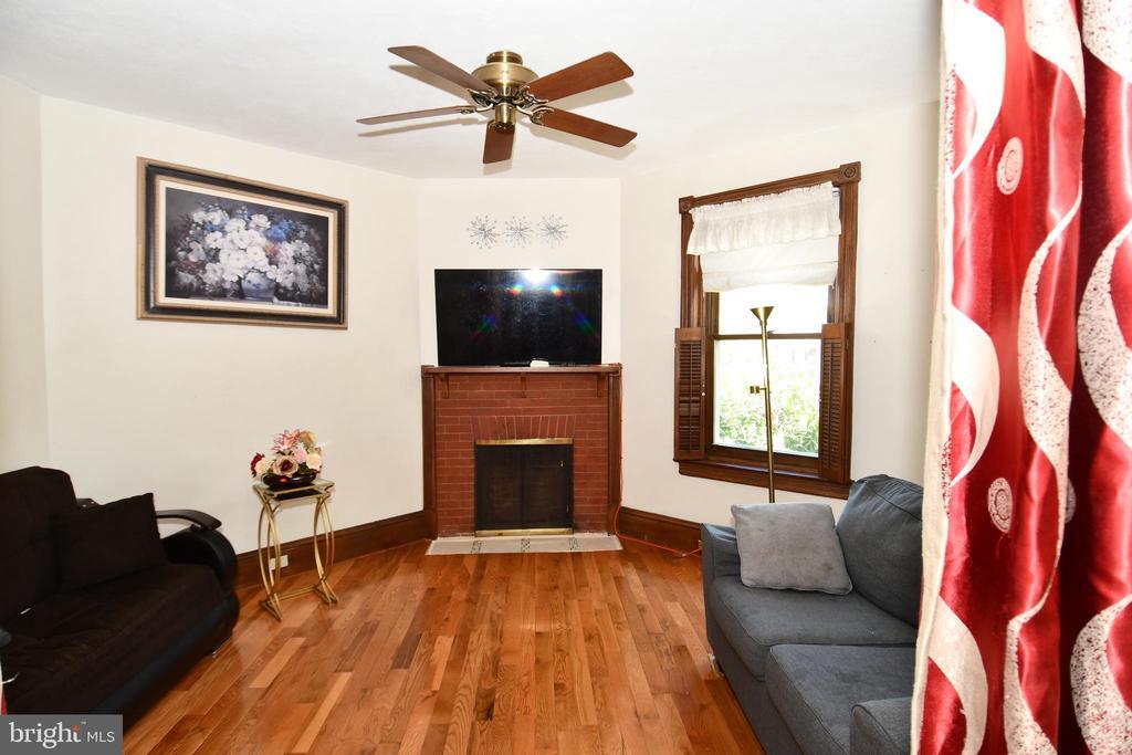 101 8th Ave, Florence, NJ 08554 - House Rental in Florence, NJ ...