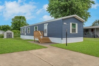 Ingram Manor Apartments for Rent with Parking - Portage, IN - Updated ...