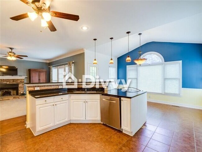 1523 Fallen Leaf Dr SW, Marietta, GA 30064 - House Rental in Marietta ...