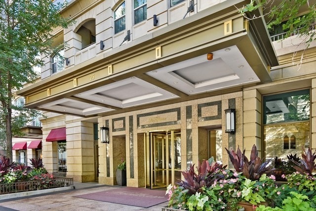 25 E Superior St Unit 2102, Chicago, IL 60611 - Condo for Rent in ...