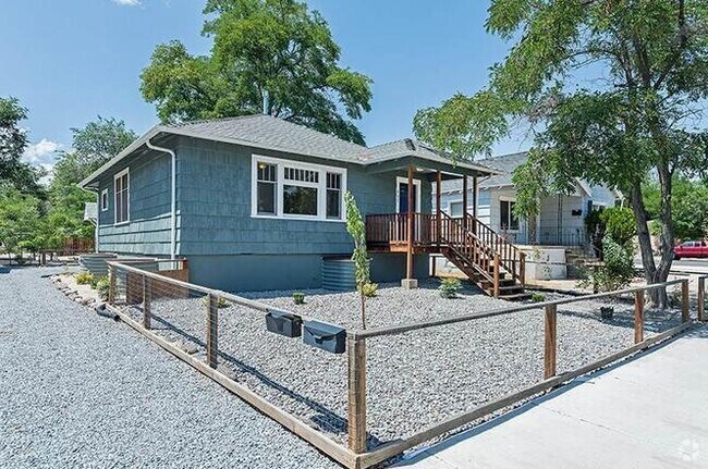 St. George Apartments for Rent with Hardwood Floors - Reno, NV - 2 ...