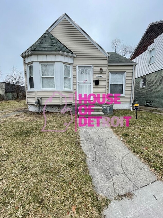 16191 Strathmoor St, Detroit, MI 48235 - House Rental in Detroit, MI ...