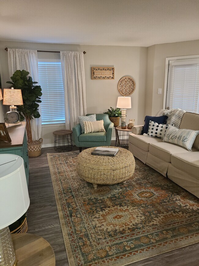 The Local Apartments - Apartments in Memphis, TN | Apartments.com
