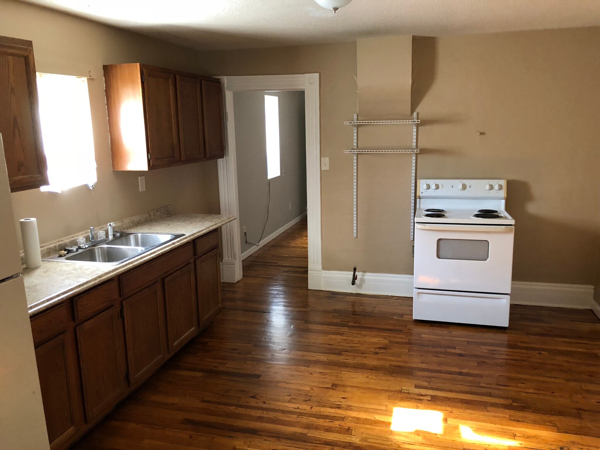 211 Ottawa St, Leavenworth, KS 66048 - House Rental in Leavenworth, KS ...